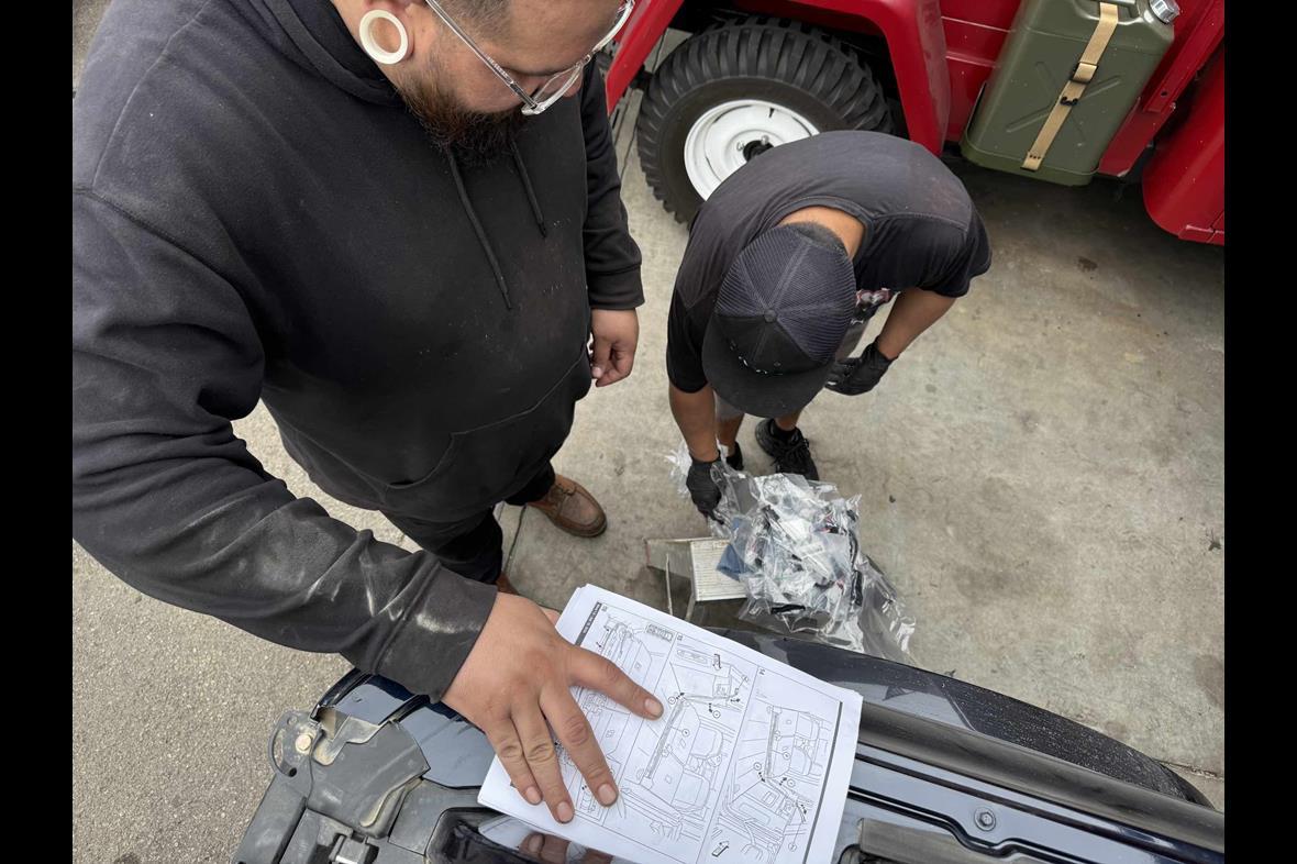 Bestop eTop Review for 2021 Ford Bronco: The Powered Convertible Soft ...